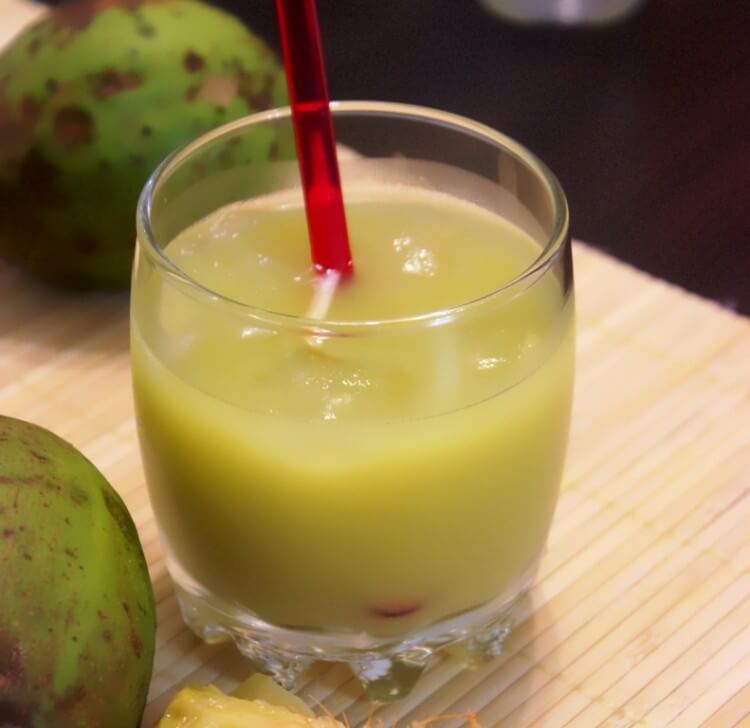 Jus de prune de cythère • Belle Martinique