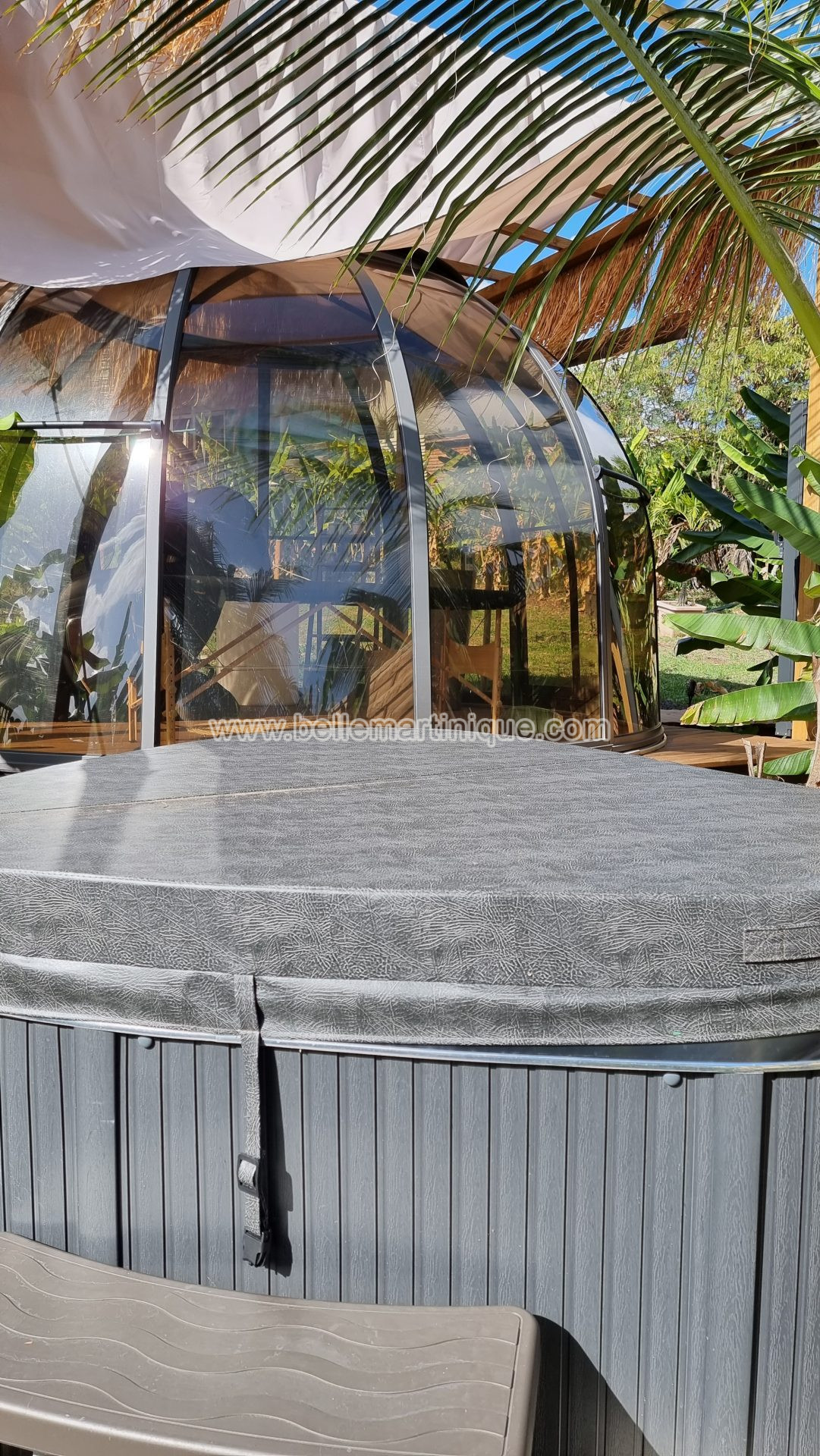 DOM NATURE LODGE MOON LODGE logement insolite à Sainte Luce....